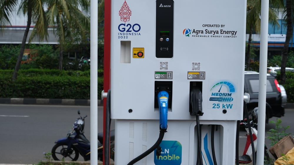 Mining contractor Pamapersada absorbs 2,898 MWh of PLN green ...