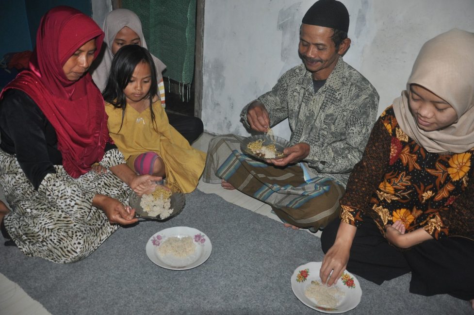 From villages to social media, how millennials preserve Nasi Leye (2/3 ...